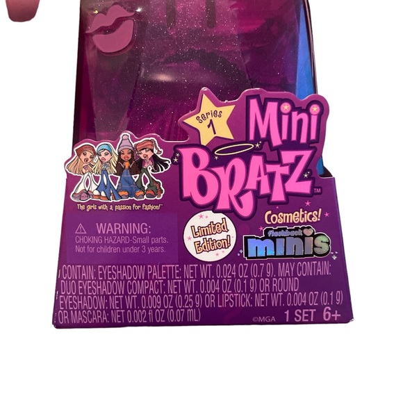 Bratz | Toys | New Mini Bratz Flashback Minis Cosmetics Limited Edition ...